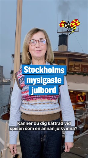 På museibåten S/S Blidösund hålls varje år ett traditionsenligt julbord. Gunilla Brodrej förlustar sig bland grisfötter och saffranskaka. ”Det är som att kliva in i en julkalender”. Häng med på ett kärleksfullt dekorerat julbord med aptitretande inslag och lagom mycket mat på en av Stockholms mysigaste båtar. Reporter: Gunilla Brodrej #expressen #jul