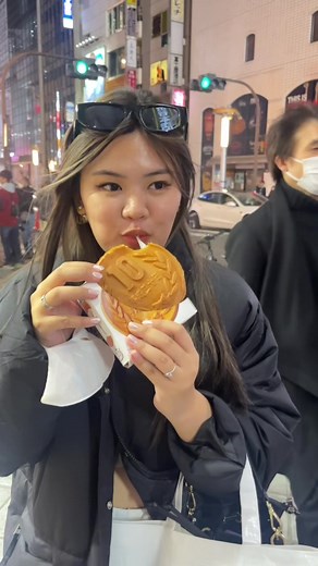 Delicious Dessert Preparation: Waffle Making Techniques