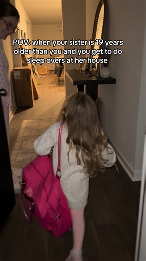 Sleepovers hit different when your sister’s 19 years older — snacks, movies, late-night talks, and zero rules 🩷✨ #fyp #sisters #sistergoals #sister | Just a Mom2Many Greens