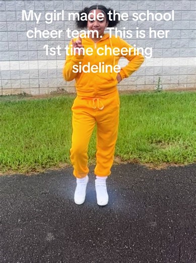 My girl first game as a sideline cheerleader #momsoftiktok #cheermom #cheerleading