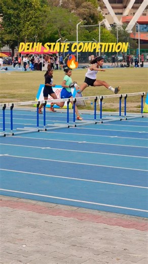 girls hurdles race 🔥#shorts #trending #viral #sports #athlete #hurdles