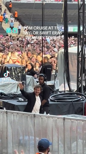 310K views · 3K reactions | Imaging trading friendship bracelets with Tom Cruise?! ☺️ #TaylorSwift‘s VIP tent at night 2 of the #ErasTour in London was star-packed, including TC, Ashton Kutcher and Mila Kunis, Liam Hemsworth, Hugh Grant, Greta Gerwig and more! 﫶: pollyinparadise | Extra | Facebook