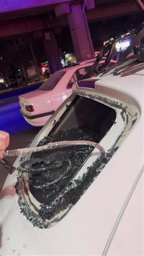 Replace a Broken Rear Windshield #autoglass #autoglassreplacement