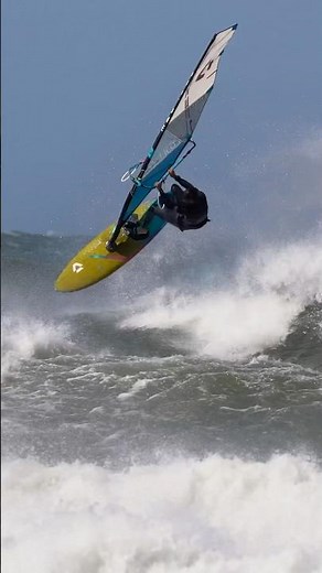 Windsurfing waves with strong wind ! #shorts