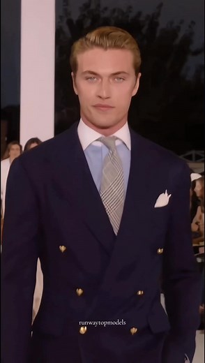 RunwayTopModels on TikTok