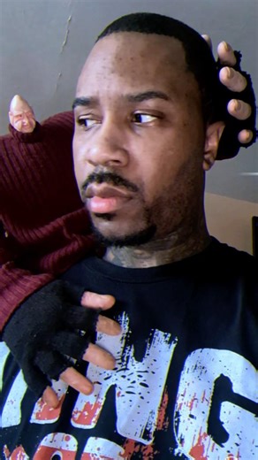 Puppet Master Pinhead Vibin w/ Fly Ty