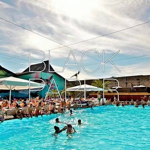 21 reactions · 7 comments | Event Tipp für heute! Black Paper Pool Party im @haubentaucherberlin 19h outdoors 22h indoors ☀️️‍♂️ Afrobeats, Hip Hop & Dancehall mit @dj__nomi , @kid.pre , @musicbychadna , @rina.v_dj & @mista_wallizz | Afro Heat | Facebook