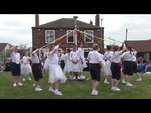Gawthorpe Maypole Plaiting 2014