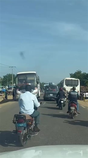 148K views · 3.4K reactions | Voilà comment les chauffeurs de bus du...