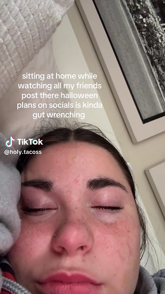 Feeling Lonely During Halloween: My Experience