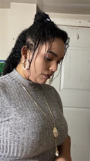 DeliMar@🥰 (@house__cleanig)’s videos with sonido original - AntonMsic