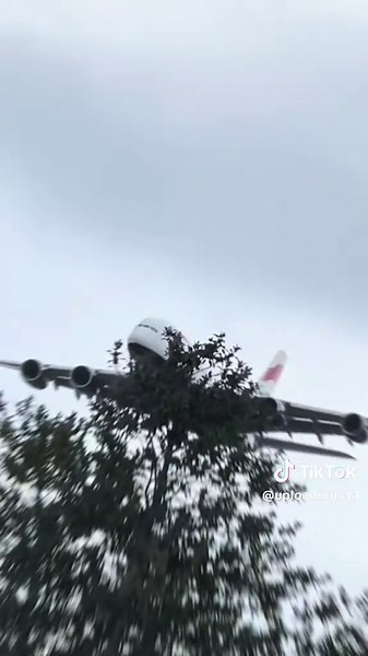 Luxury of an Aircraft A380 we all want to experience it!#aviation #planespotting #fyp #tiktokviral #fypdong