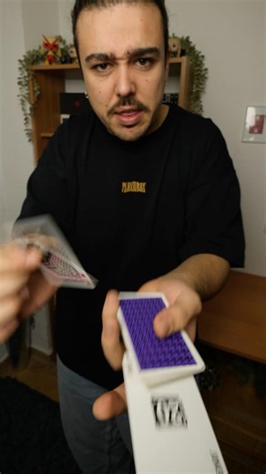 Y el tutorial?🤔 #cardistry #cardtricks #tutorial