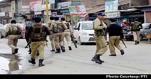 Terrorists Targeting Mobile Towers, Telecom Shops in Northern Kashmir: Police |