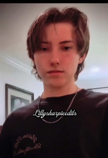 Connor: Un Buen Corazón y Su Viaje Musical