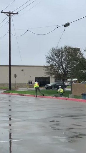 Fiber Optic Lashing(attaching to backbone)