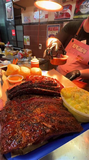 Explore Central Texas Barbecue Techniques and Tips