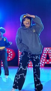 289K views · 6.2K reactions | Sometimes you gotta pop out and show n***as ☹️ this is still one of my favorite combos, thank you everyone who came out ‼️‼️ who was here for the “Choreograph with me” I did for this one ‍♀️ Song: Not Like Us @kendricklamar Choreo: @beaulexx Assist: @rain.drop Dancing: @beaulexx @rain.drop (missing other tag!) #kendrick #notlikeus #choreography #choreographer #dance #danceclass #playground #mustard | Beaulexx | Facebook