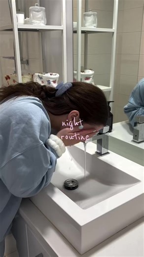 Night routine 💙 #night #nightroutine #skincareroutine #aesthetic #asmr