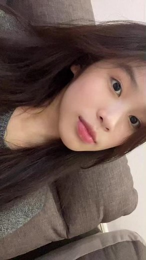 Elegant Style Tips for Long Dark Hair