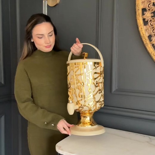 30 reactions | ⚡️FLASH SALE 30%⚡️- elegance just became affordable. ✶ 3 Liter capacity ✶ Stainless steel interior ✶ Keeps drinks cold for hours ✶ Preserves taste — no flavor change ✶ Premium calligraphy design ✶ Available in multiple elegant shades ✶ Easy-pour tap, no spills ✶ Portable handle, indoor & outdoor use ✶ Luxury packaging — gifting ready GRAB IT NOW before it sells out. | Otantik Home | Facebook