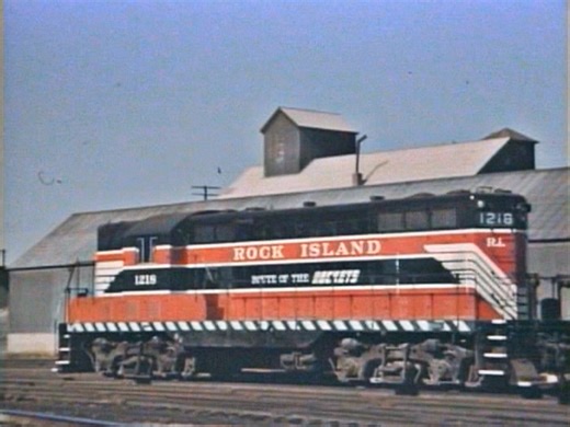 Classic early (and some unique) diesel railroading along with a last look at steam in the Denver region. Did your jaw just drop to the ground? Ours did! 😲From the Machines of Iron show "Otto Perry’s First Generation Diesels" https://rfd.video/OttoFirstGen | Railfan Depot