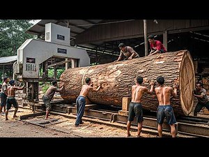 Processing the Biggest Teak Timber: Incredible Woodworking Skills on a Vertical Band Saw