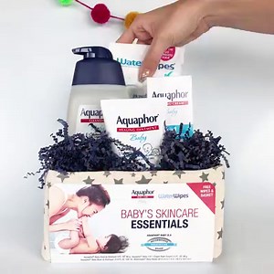 137K views · 353 reactions | Spread the Love with our NEW Aquaphor Baby Skincare Essentials Gift Set! Filled with all of our baby skincare essentials plus the added bonus of WaterWipes. Add it to your registry or buy for new parents. | Aquaphor | Facebook