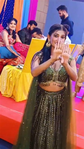 Band Baaja Night 💃 | Mehndi Function Dance 🔥 | Wedding Celebration Vibes | Floor Hit Performance !