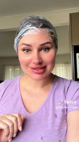 Using Colourless Hair Colour Remover to Lighten Hair | Part 1