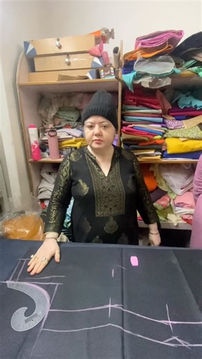 PFB-The Attire Hub on Instagram: "Collar wale suit ki perfect measurement & drafting 😍✨#CollarSuitDrafting #SuitMeasurement #CuttingTutorial #DraftingAndCutting #SewingForBeginners #DressMakingTips #TailoringClass #SuitCutting #SewingTutorial #PoojaBoutique#new #réel #trending #designing #stitching #hacks #fashiondesigning"