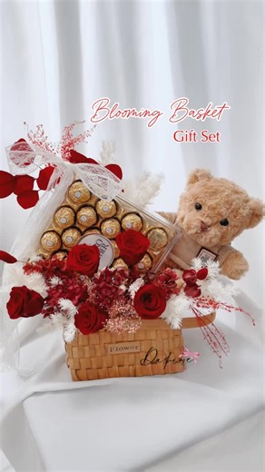 Florist Batam | Gift set blooming basket - Preserved Flower Include - preserved arrangements - teddy bear 30cm - 1 box ferrero rocher chocolate T24 -... | Instagram