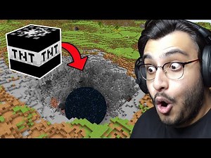I DESTROYED MINECRAFT WITH EPIC BLACK HOLE TNT | RAWKNEE
