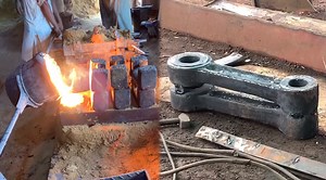 Mastering the Excavator Bucket Link Rod Casting Process