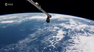In this video of Earth, we can see Canadarm2, the International Space Station’s robotic arm. It is used to perform maintenance on the ISS, catch supply ships and even move astronauts! Credit: ESA/NASA | Canadian Space Agency