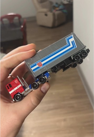 Optimus Prime Diecast Available for Limited Time Only