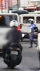 352K views · 3.1K reactions | The number of riders inside the exclusive bus lane is quite extreme | Gadget Addict | Facebook