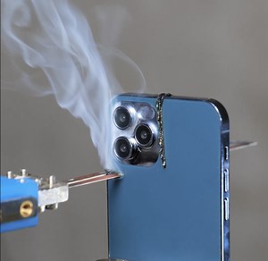 57M views · 927K reactions | Unique metal phone cases that look like a work of art | 5-Minute Crafts Men | Facebook