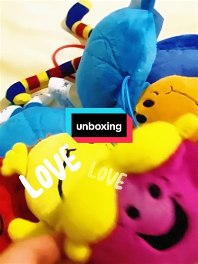 Finally unboxing TOGETHER WE BLESS Mr. Men and LITTLE MISS. Happy Meal collection. 😍 After 10 years I think 🤔 #unboxing #mrmenlittlemiss #mcd #happymeal #toys