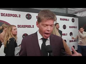 Deadpool 2 New York Premiere - Itw Rob Liefeld (official video)