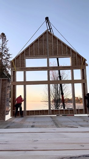 11K views · 24 reactions | Starting the day/week off with a big lift! This great room tall wall loaded with windows makes sure you’re not missing any of the view. . . . . . . . . . #tall #wall #views #lake #build #custom #cottage #home #lift #machine #forklift #telehandler #fullsend #walkout #contractorsofig #contractor #builder | Dubreuil Contracting | Facebook