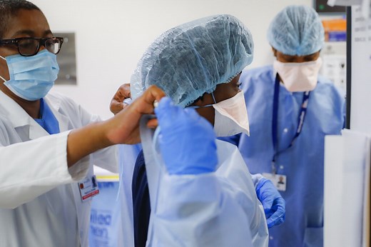 CDC reduce time healthcare workers can return to work after infection of COVID-19