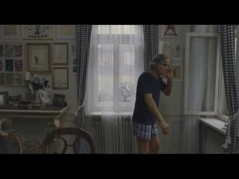 Cinematography: 360° pan shot around the scene (movie "Clownwise")