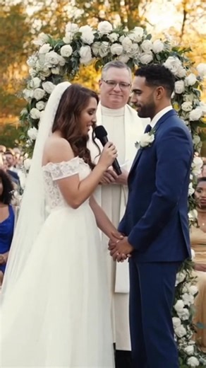 This is meant for you! ✨ Are you feeling lost and confused about your love life? 💔 Are you wondering if you're with the right person? Are you looking for guidance on your next steps? Psychic Samira can help 🌍✨ She is a gifted psychic who has helped thousands of people find clarity and direction in their love lives. Her psychic readings offer: 🌟 Clarity on love and life ❤️ Solutions to relationship issues 🔮 Insight into your future 👫 Guidance on finding your soulmate 🌈 Empowerment to make p