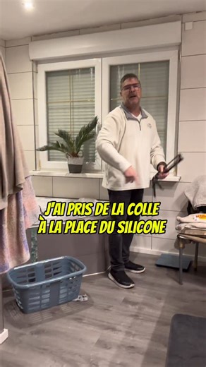 Romain Ruby on Instagram: "J’ai pris de la colle à la place du silicone 🤣 #drole #humour #prank #famille"