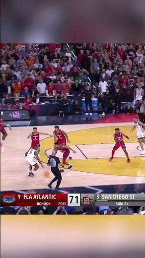 SAN DIEGO STATE WINS IT AT THE BUZZER 🚨