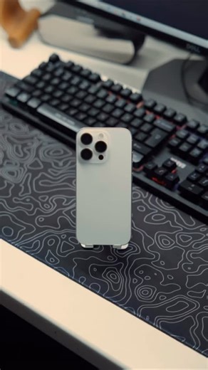 Mobelix Premium Mobilara on Instagram: "Дали сте знаеле дека iPhone 16 Pro е составен од над 1000 индивидуални делови? Еве кои се главните делови на iPhone 16 Pro Екранот / дисплејот – OLED Super Retina XDR панел со Touch/ProMotion технологија. ￼ 2. Основна плоча (Logic Board) – ги поврзува сите чипови и модули. ￼ 3. Apple A18 Pro чип – централен процесор (CPU), графички процесор (GPU), и Neural Engine. ￼ 4. Меморија (RAM & Flash Storage) – работна и складишна меморија. ￼ 5. Камери – главна, улт