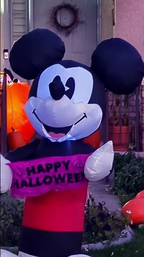 Mickey Mouse Halloween Inflatable #mickeymouse #mickey #halloween #halloweeninflatables #inflatable