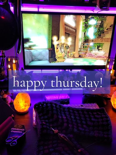 I'm finally starting to feel like I can post again, so here's my setup for the night 🥹 🧶 frogging this hexagon cardigan to start over with a different hook size 💜 still obsessed with ffxiv, and got a lot done there today! ✨️ finally catching up on jjk with my husband~ Hopefully the art block is the next thing to go, then I'll be closer to full power 😤 #desksetup #crochet