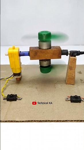 Create Your Own 360 Degree Rotating Fan At Home